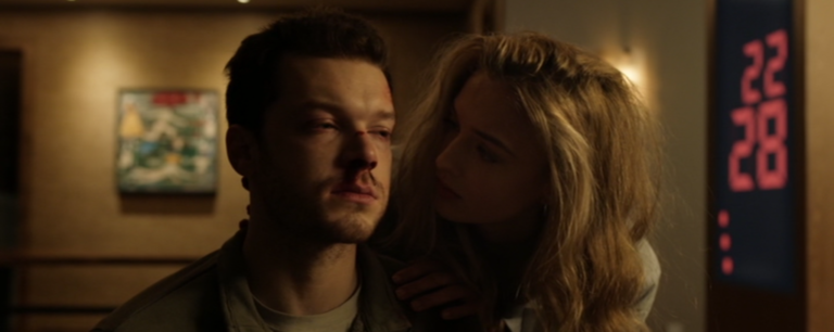 シャタード 美しき罠(SHATTERED)92分 - 元レンタル店店長まぁくのB級日常映画館